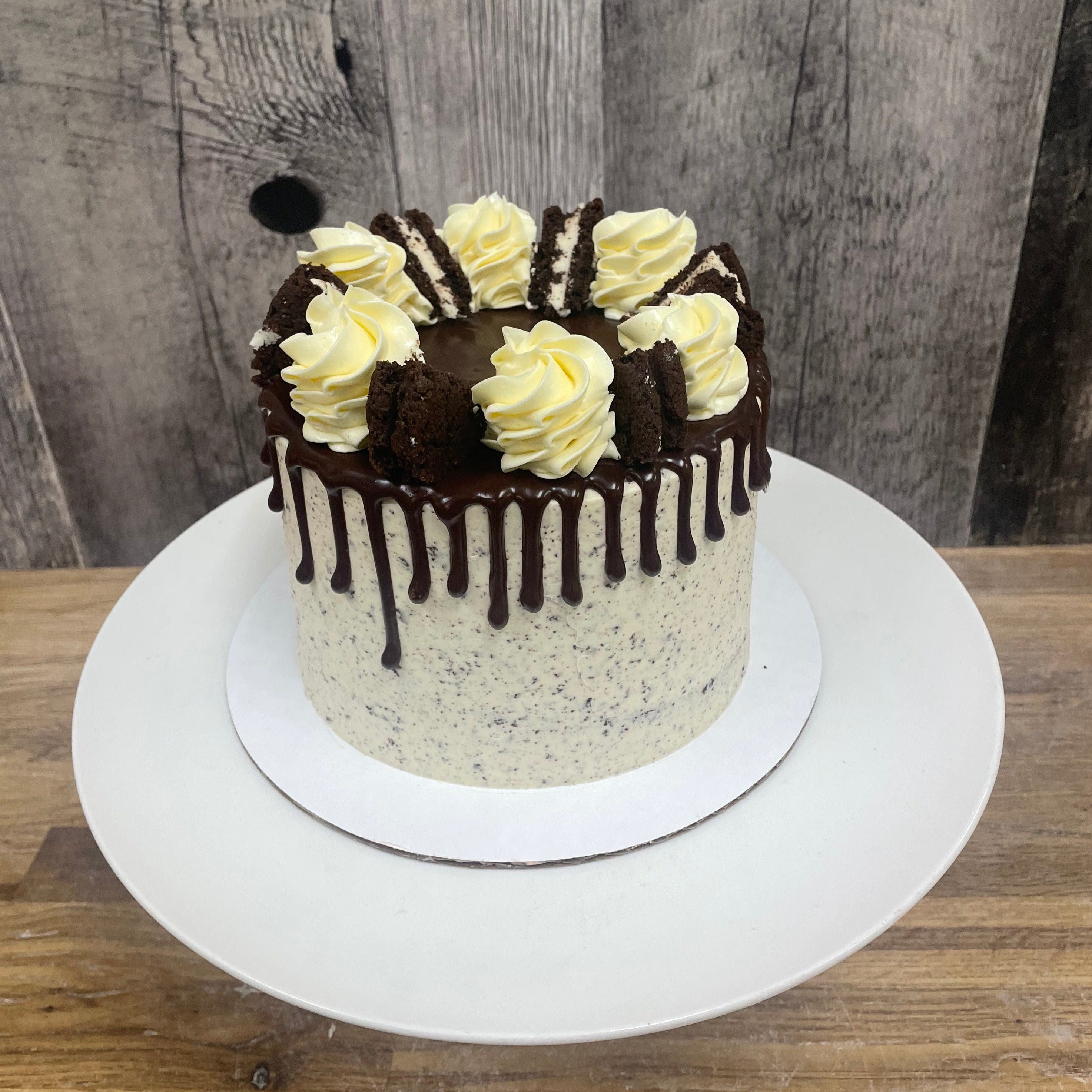Homemade OREO Cake – Celena's Bakery